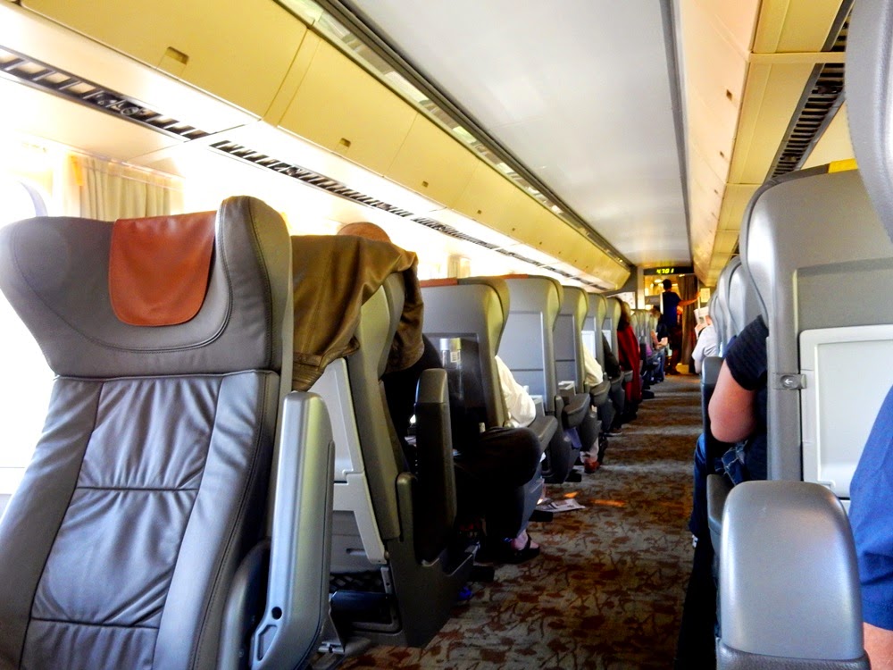 Trackside Treasure: To TO via VIA Business Class