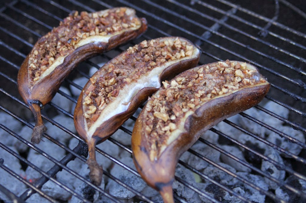 Barbecued Stuffed Bananas recipe