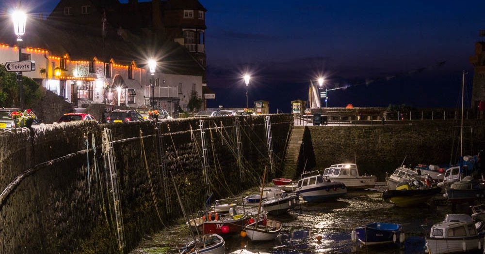 Saltaire Daily Photo: Devon: Lynmouth at night