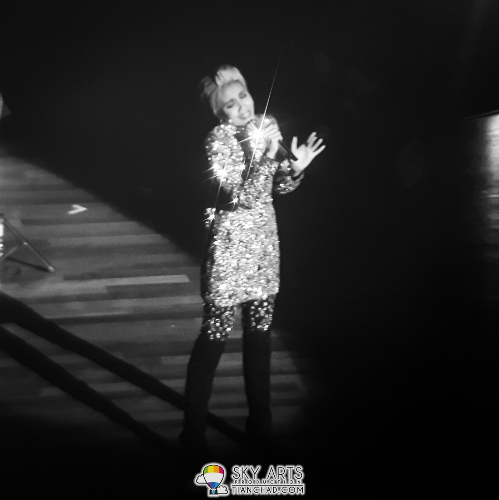 [Photo] Sparkling Night at Yuna Live In Malaysia 2015 | KLCC Plenary ...