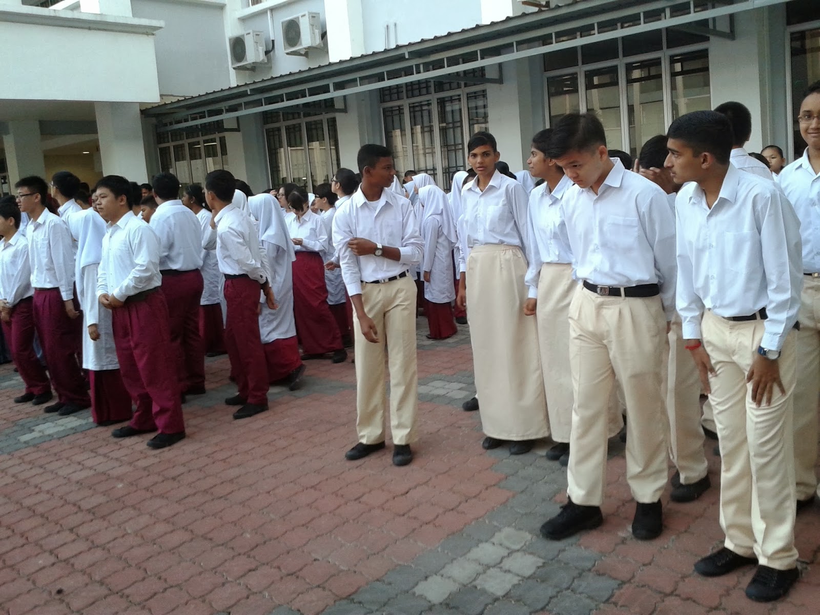 SMK BANDAR UDA UTAMA: Majlis Perlantikan Pengawas, Pengawas Pusat ...