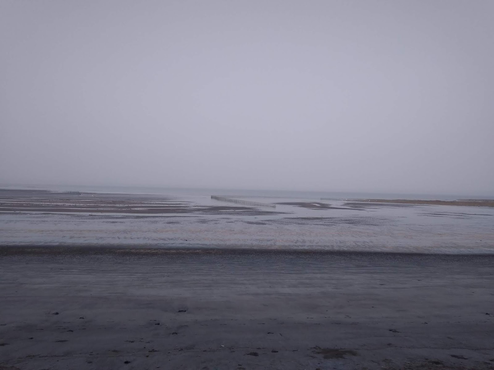 Dahanu Beach in Dahanu in Maharashtra | The journey of a thousand miles ...