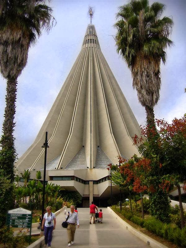 Let Get: Unique Temples of the World