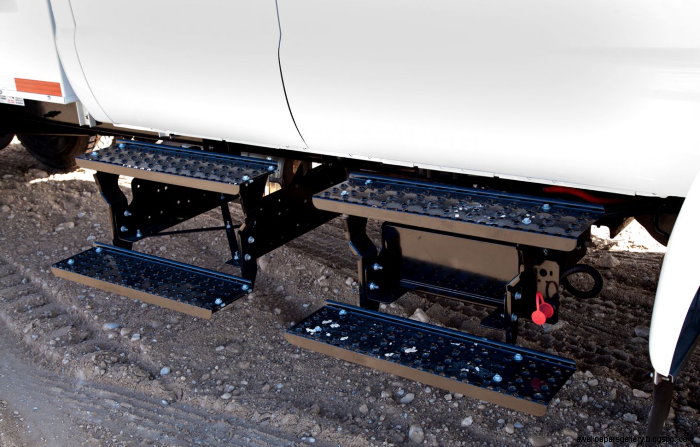 Truck Side Steps | Wallpapers Gallery