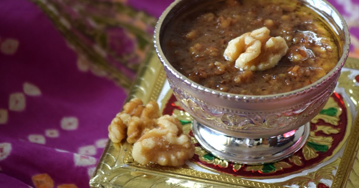 Shital's-Kitchen: Walnut Halwa