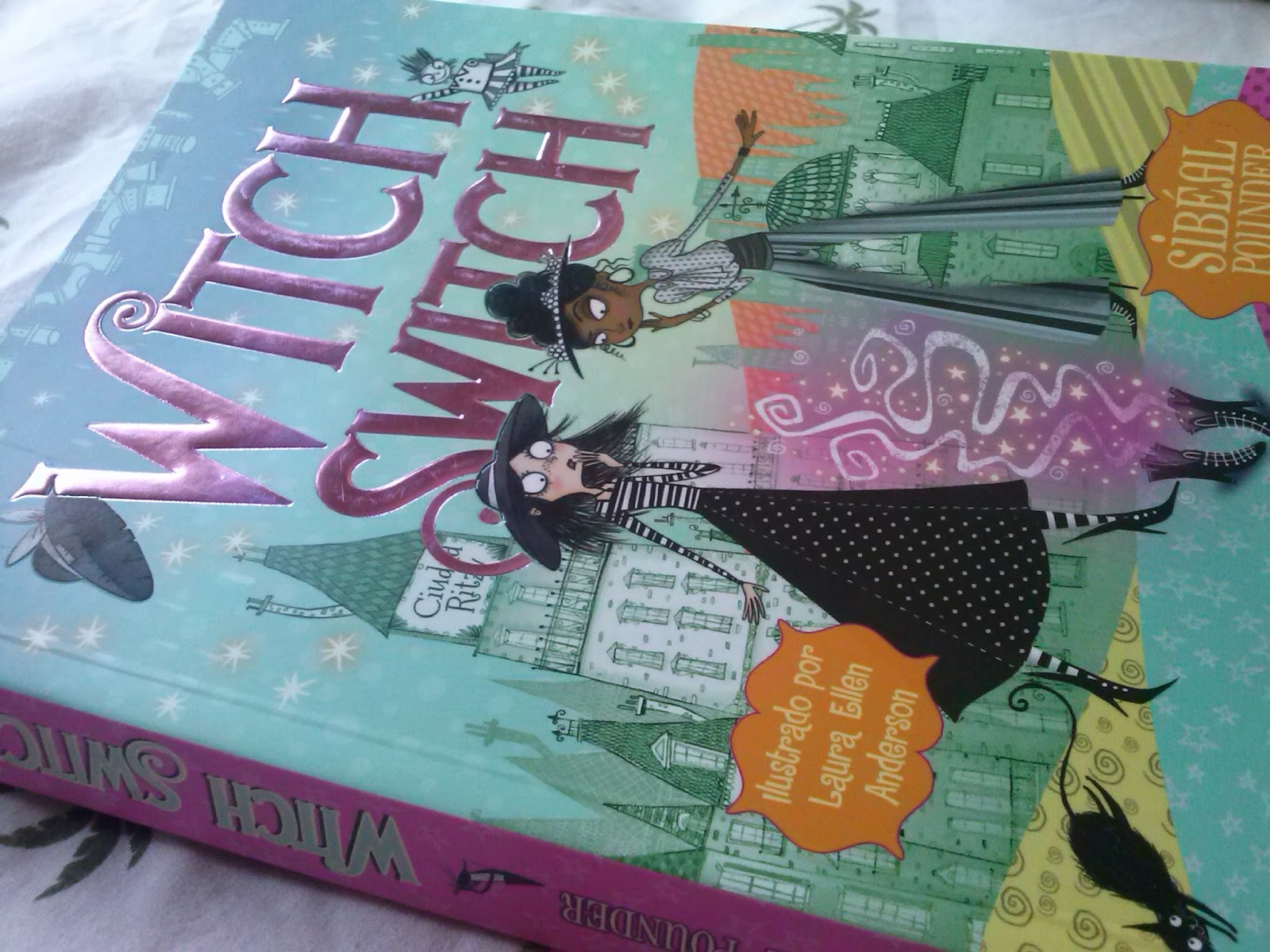 Runaway books: Reseña: Witch switch