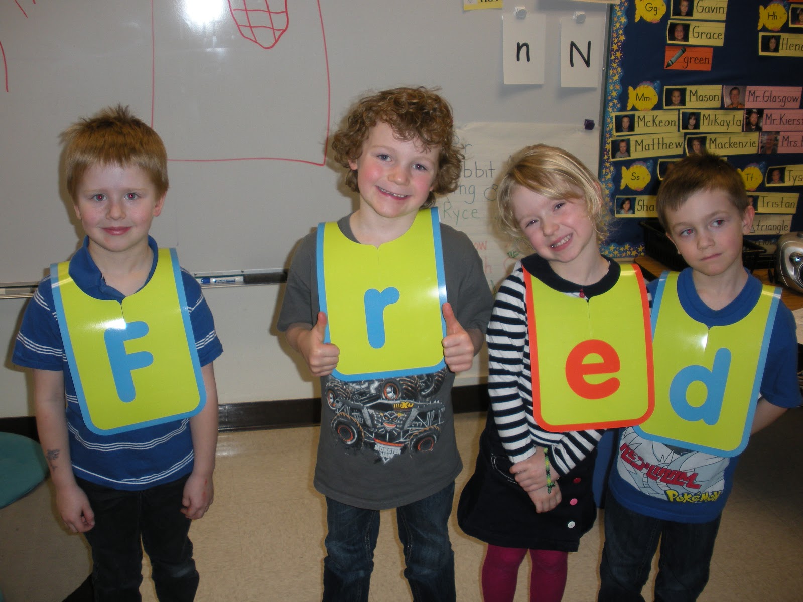 learning and laughter: Letter Vests - Making Words!