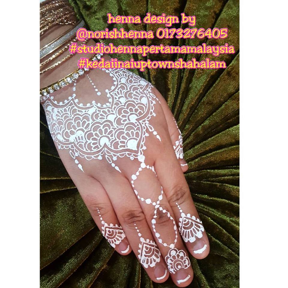 PERKHIDMATAN UKIRAN INAI PENGANTIN: WHITE HENNA UNTUK MAJLIS NIKAH 2016