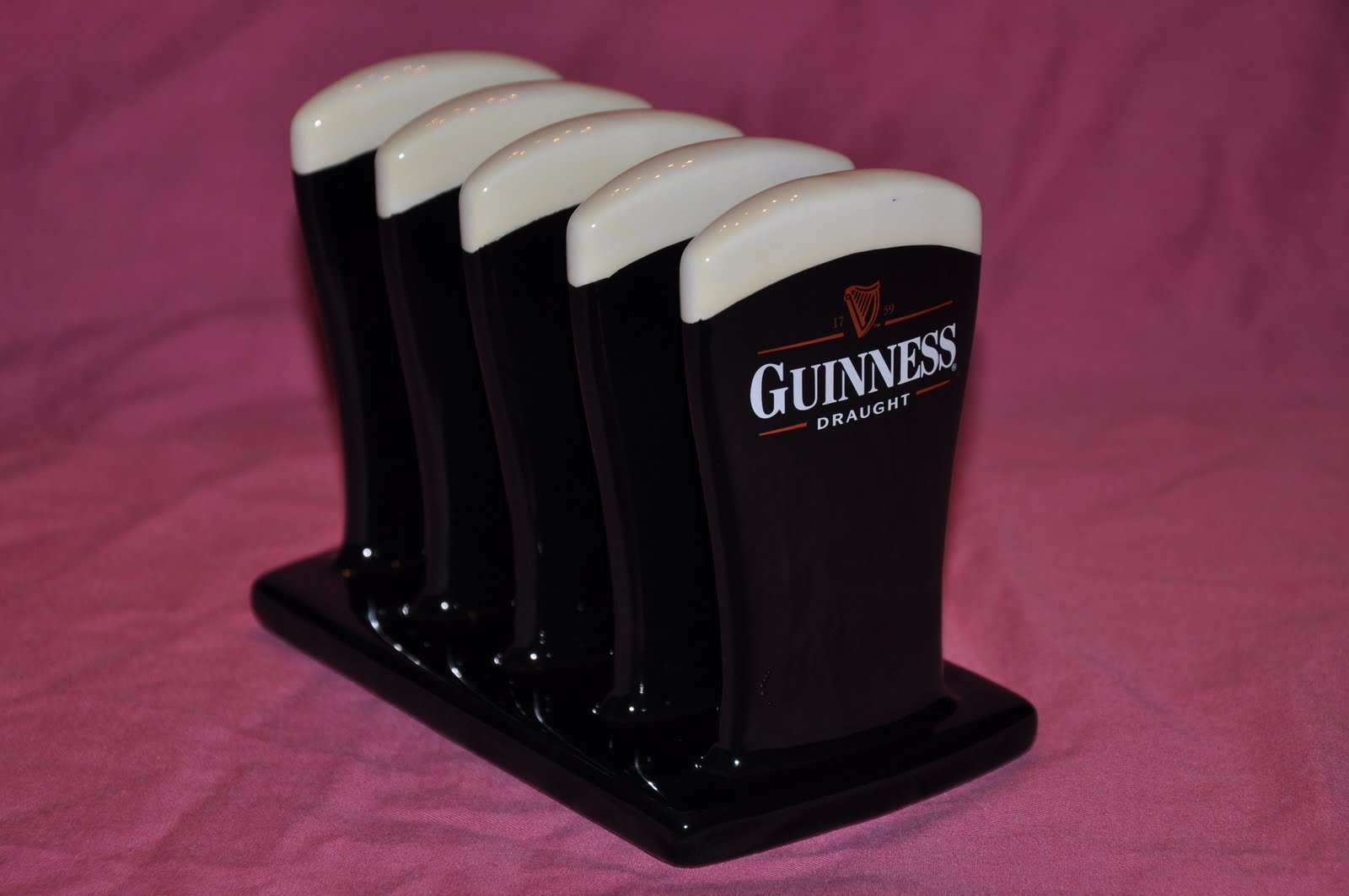 Guinness Collection: Labels, Carlton Ware, Wade, Gilroy, Doctors Books ...