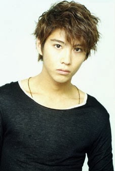 Biografi dan Fakta-fakta Idolaku