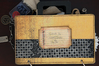 Scrapperlicious: Little Photographer Mini Album