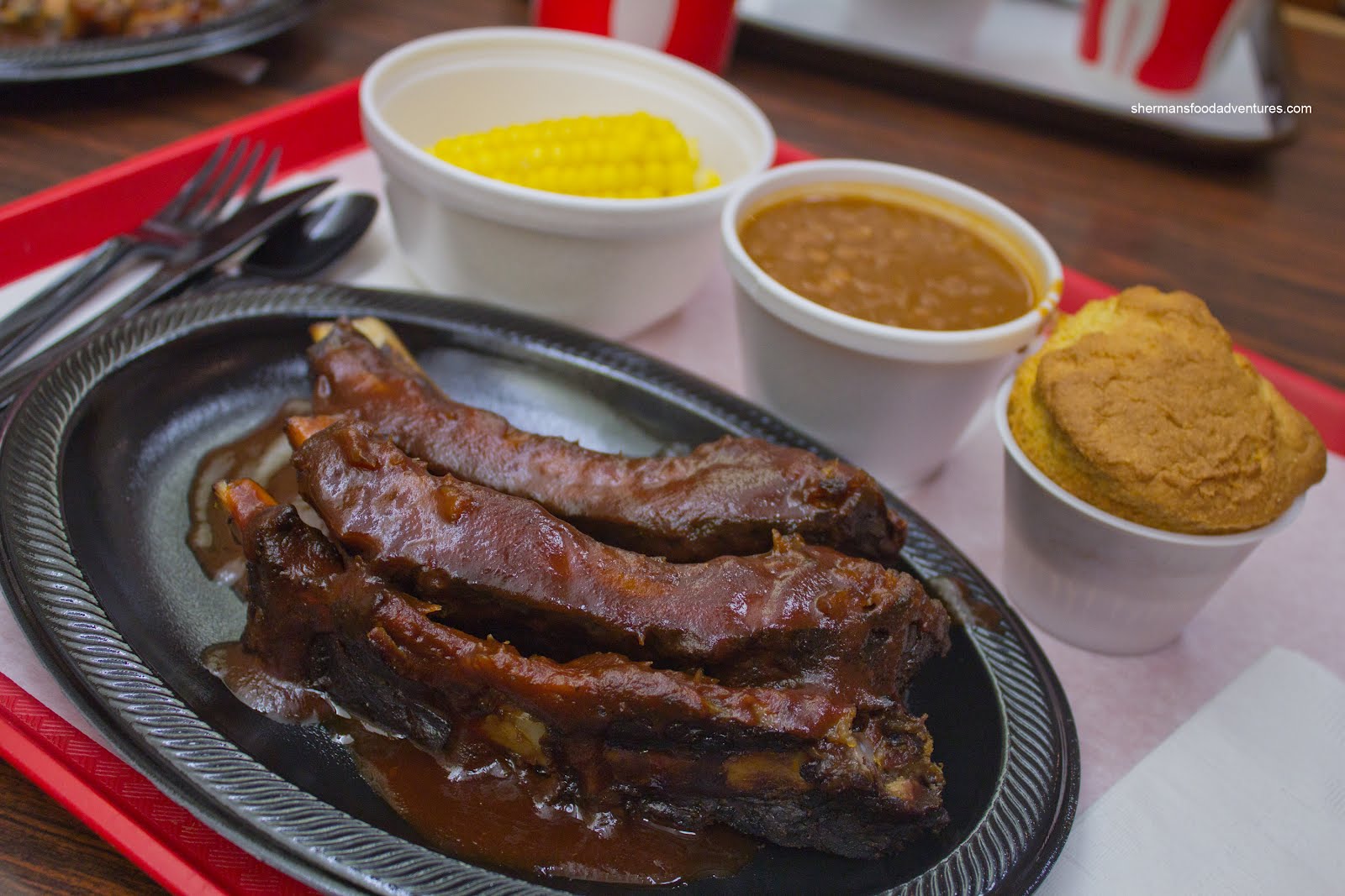 Sherman's Food Adventures: 3 Pigs BBQ