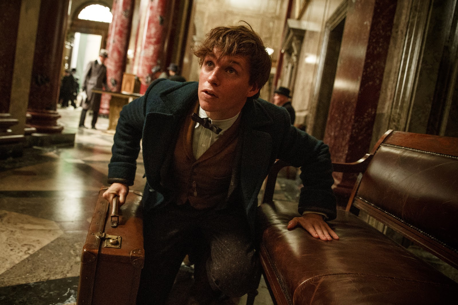'Fantastic Beasts and Where to Find Them' Trailer Cast Online