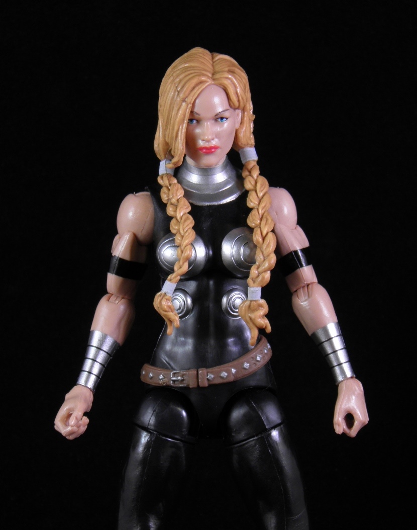 She's Fantastic: Marvel Legends - VALKYRIE!