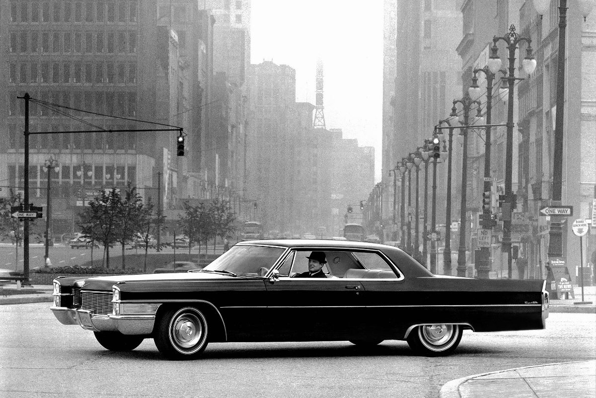 As the Standard of the World Turns: 20 Lovely Photos of 1965 Cadillac ...