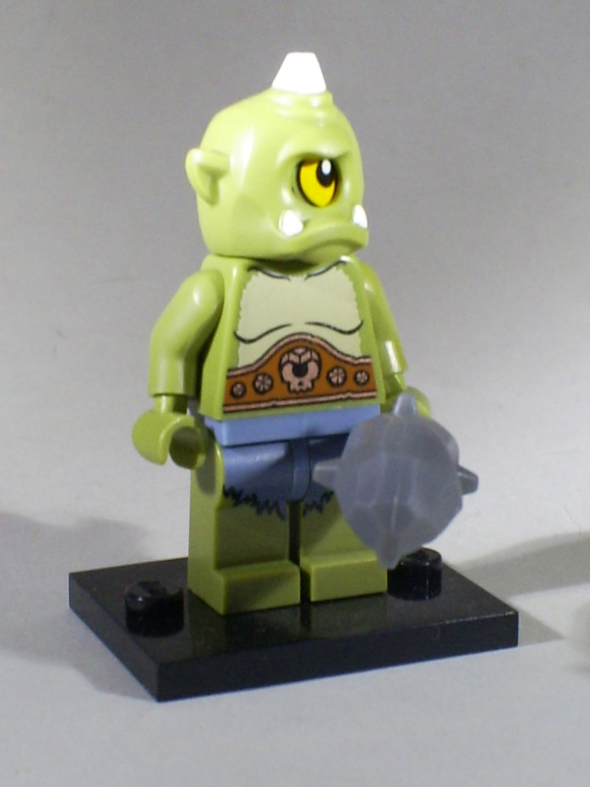 That Figures: REVIEW: Lego Minifigures Series 9 Cyclops