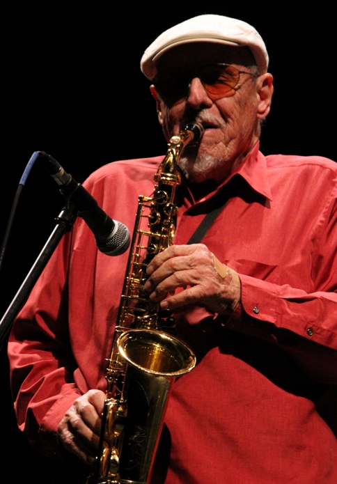 Ken Franckling's Jazz Notes: Multi-instrumentalist Ira Sullivan digs a ...