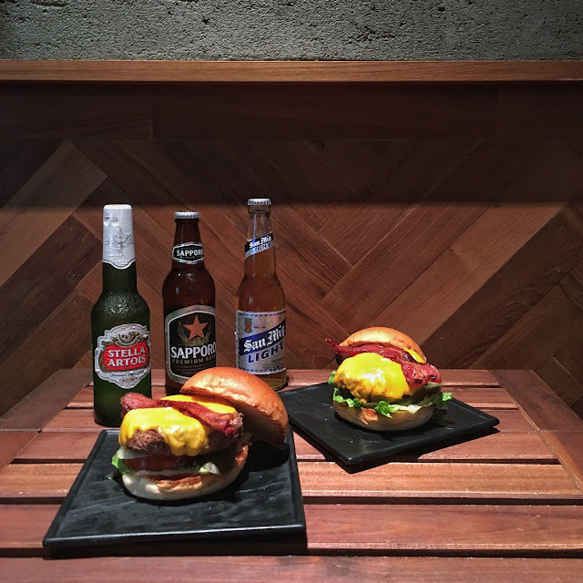 MEDZS Signature 100% USDA Ground Beef Burger @ Clifford Centre ...