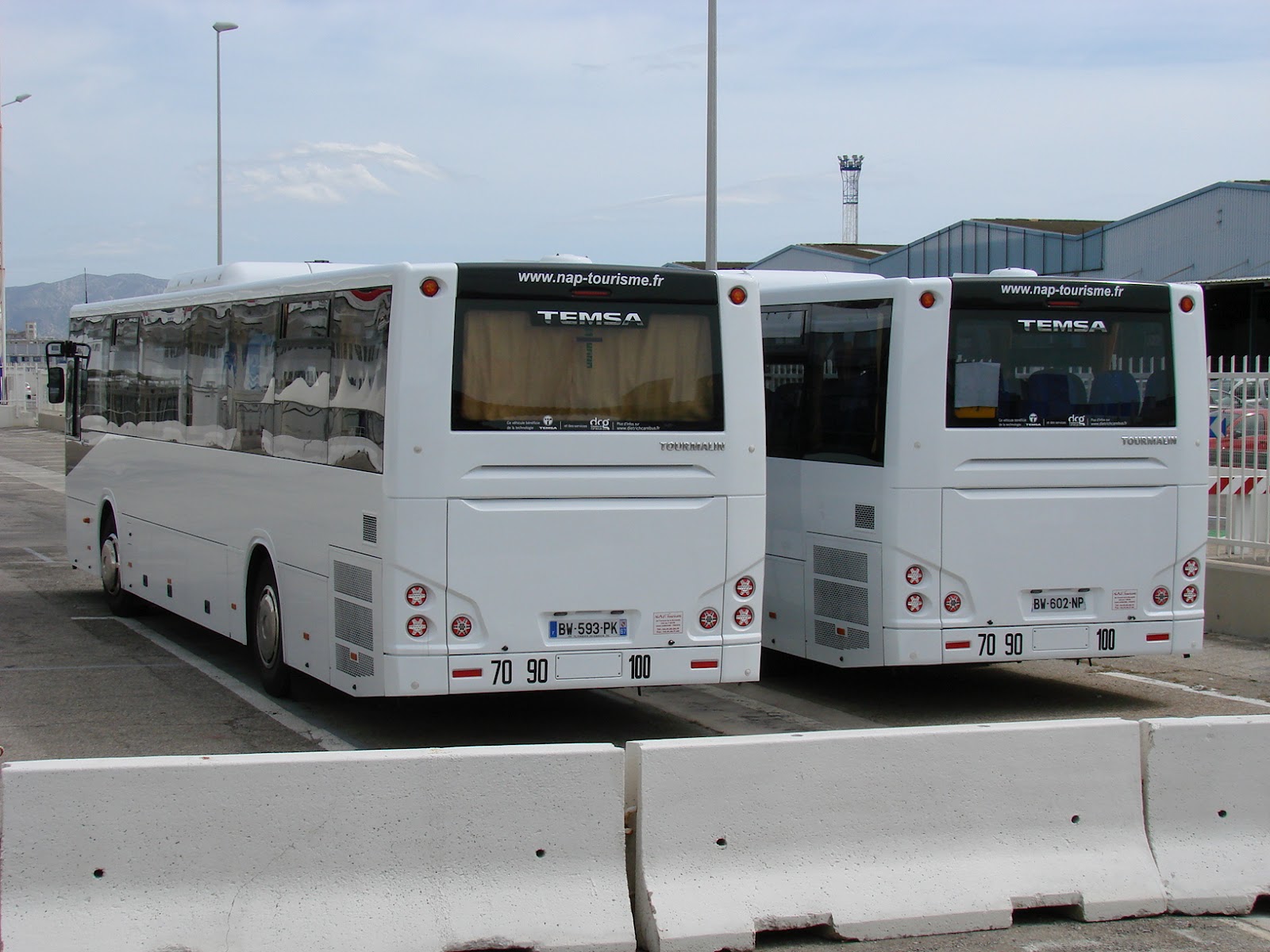 Buses from various cities in the world.: Autocarros Temsa Tourmalin