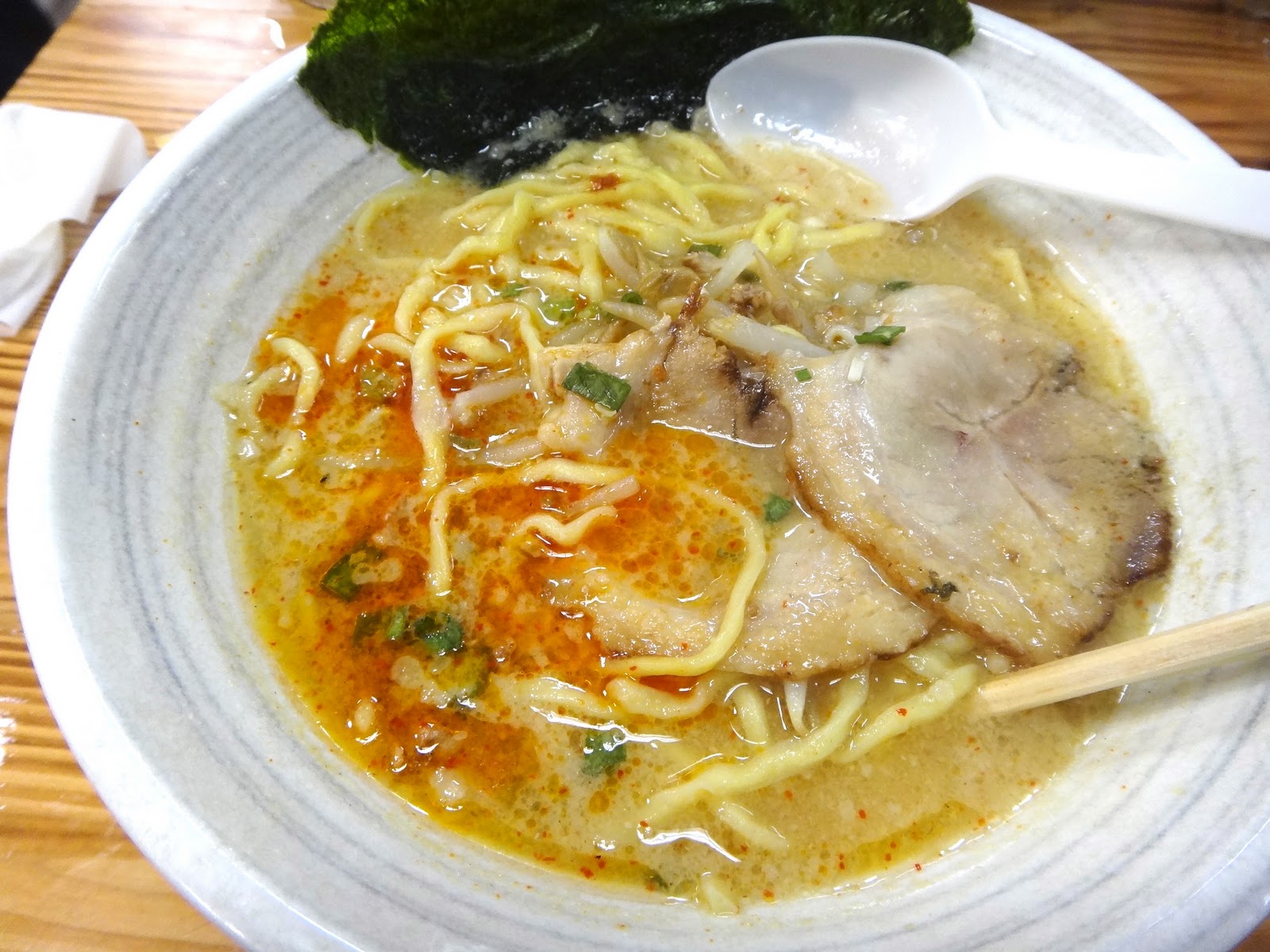 The Fashionably-Forward Foodie: Shirokiya Ramen #4 Sapporo Menya Yoshiki