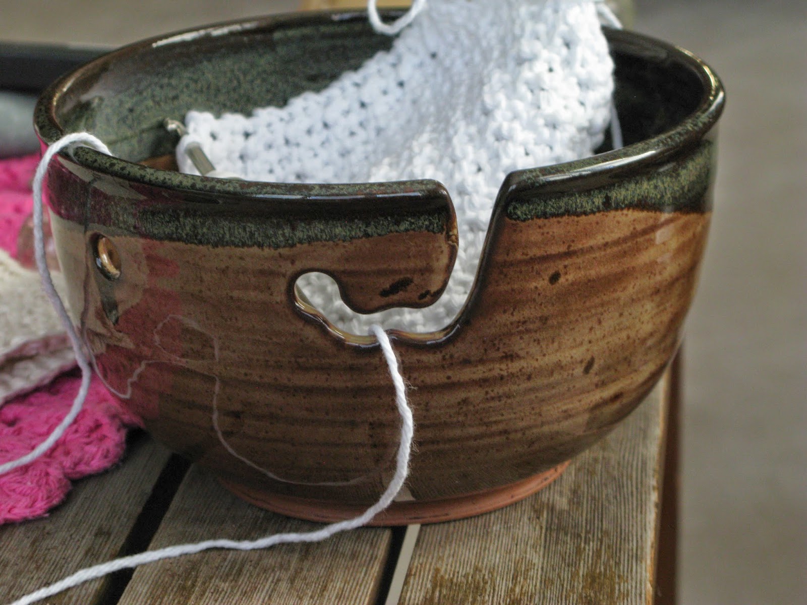 meo my crochet: Ceramic Yarn Bowl LoVe