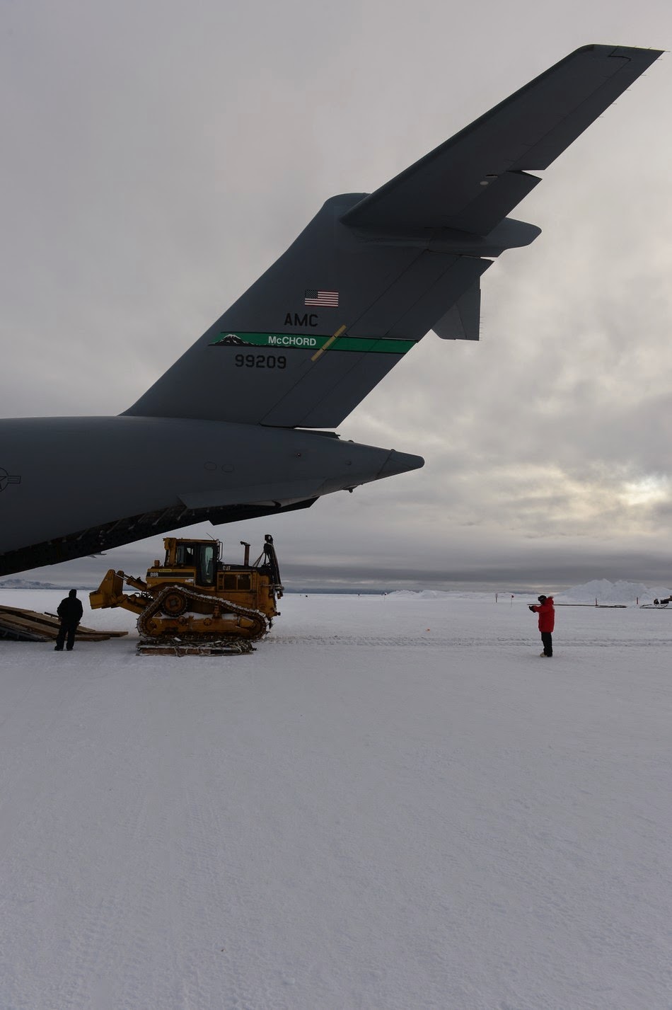 Asian Defence News: US Air Force C-17 military transport lands in ...