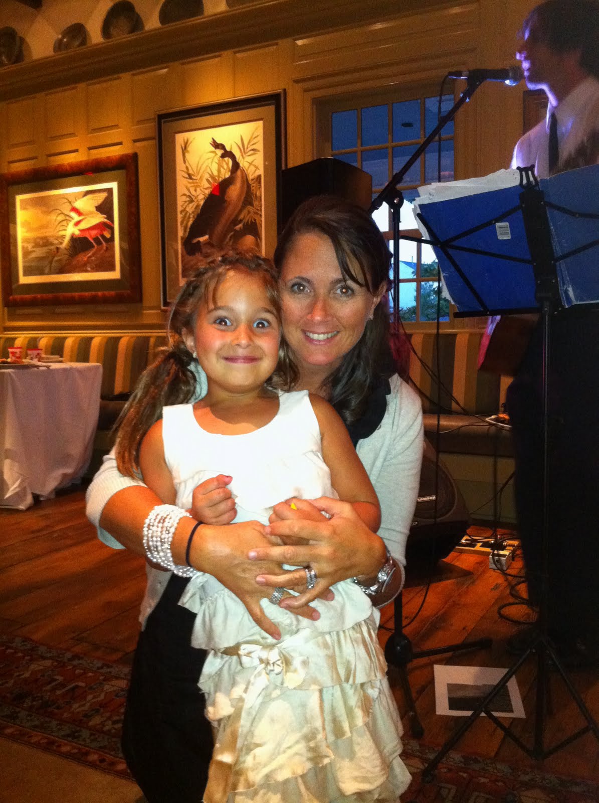 Casillas Clan: Holly Joy gets married...