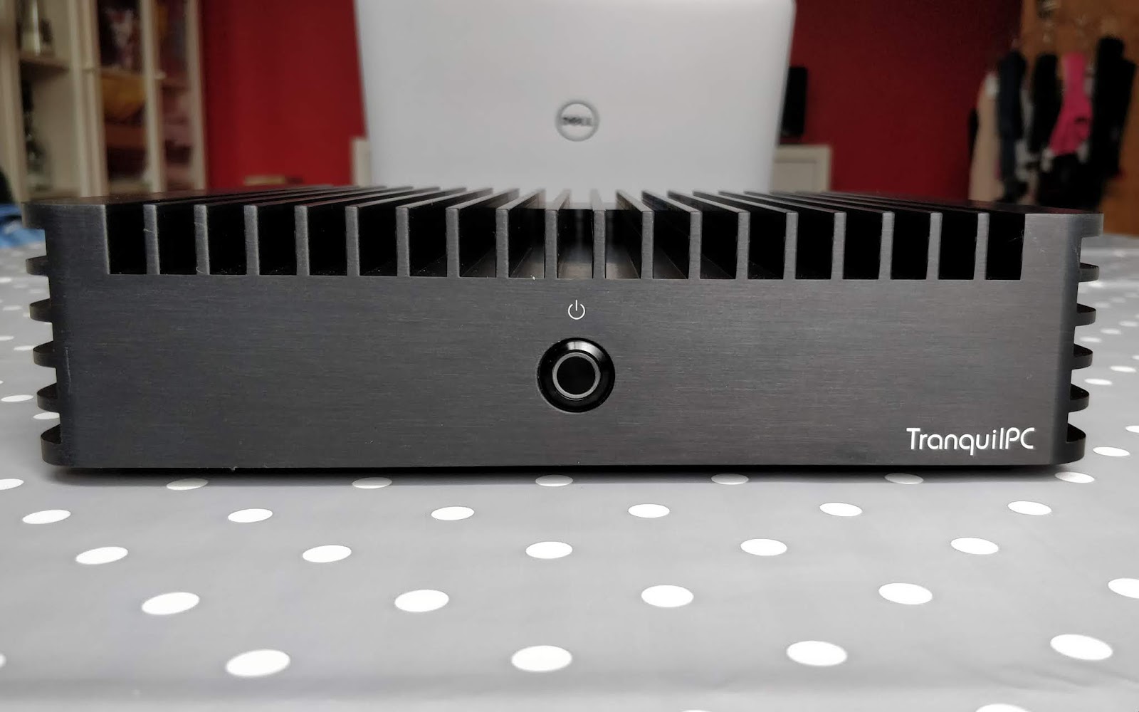 FanlessTech: Rugged Intel Core Mini up close