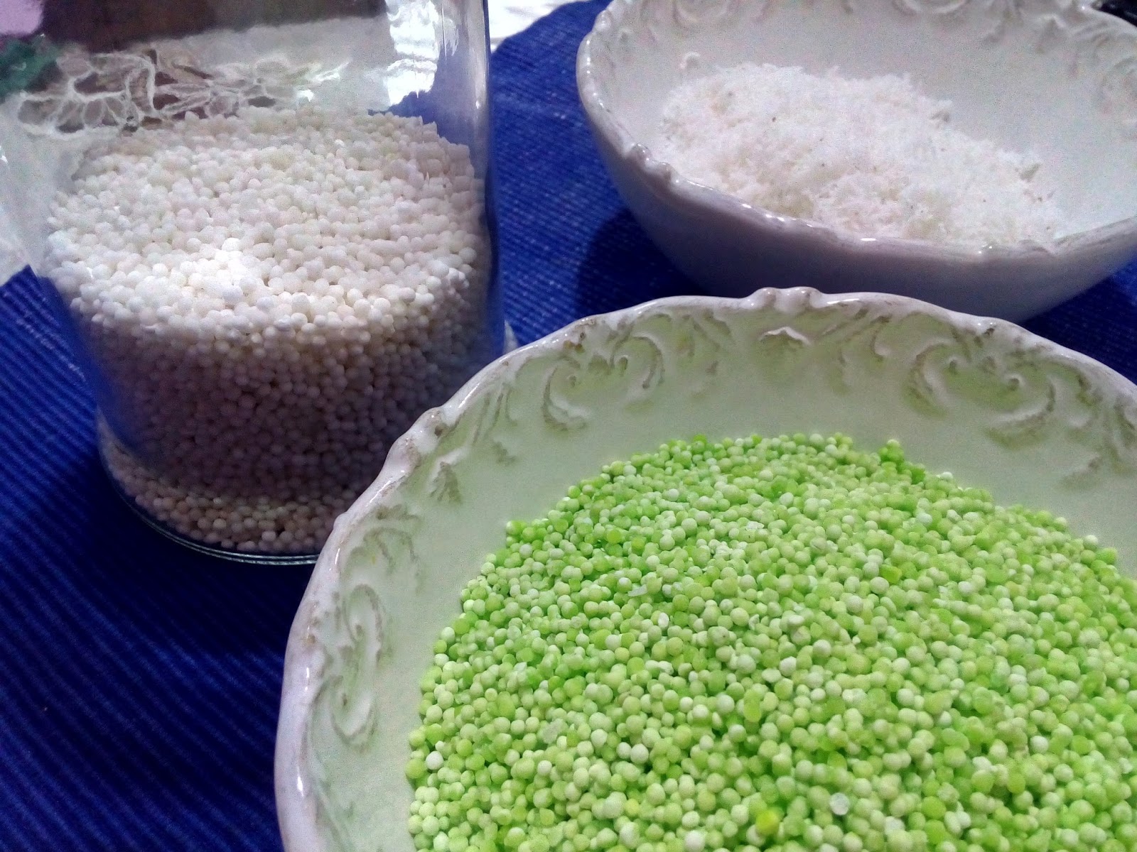 SurayaMSyed: Abuk-Abuk Sagu Dwi Warna