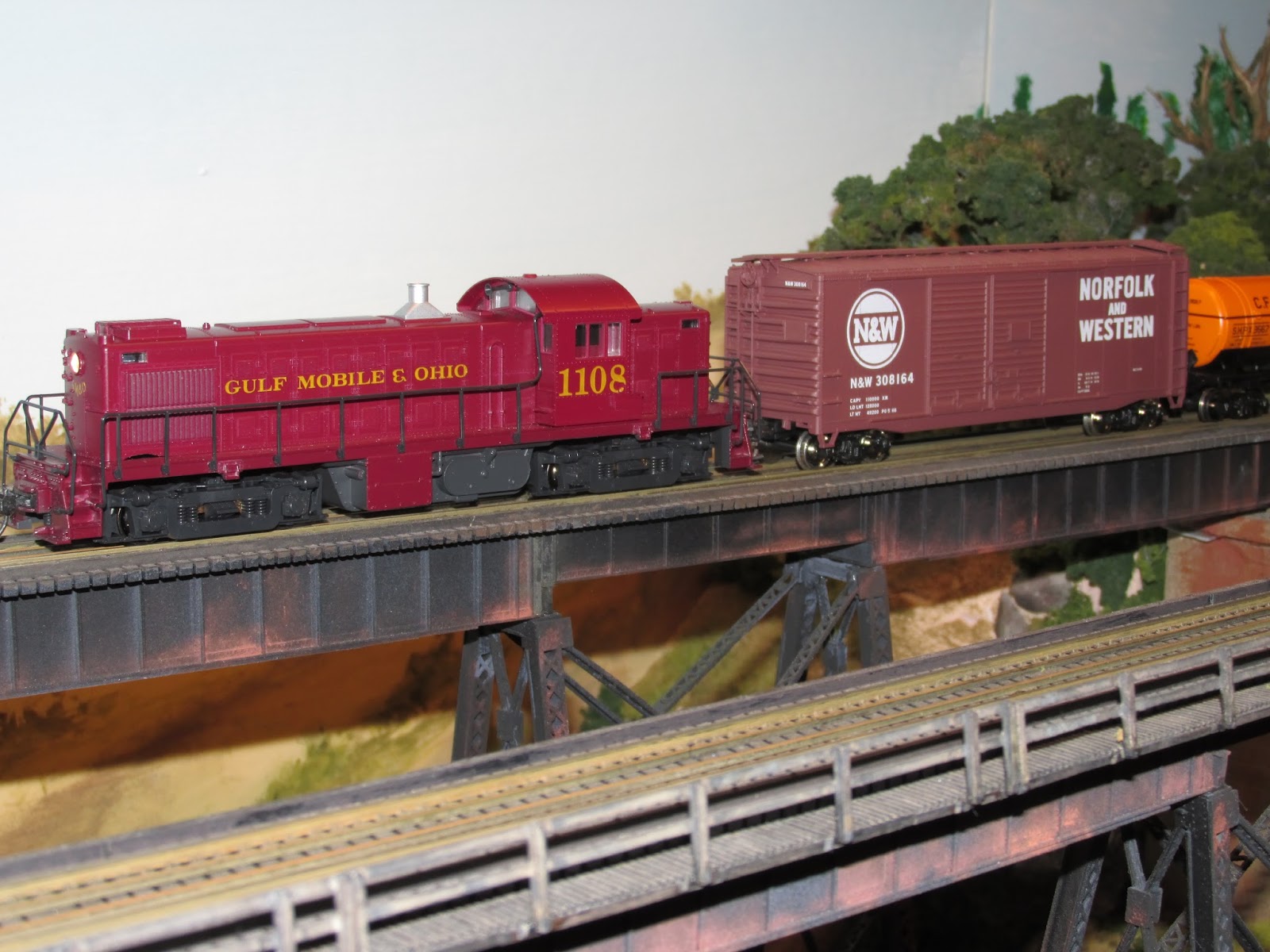 Eddie's Rail Fan Page: A 1960's era Gulf, Mobile & Ohio Railroad local ...