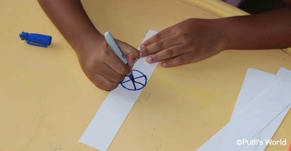 Paper Chain for Indian Independence Day ~ Putti's World -kids-activities