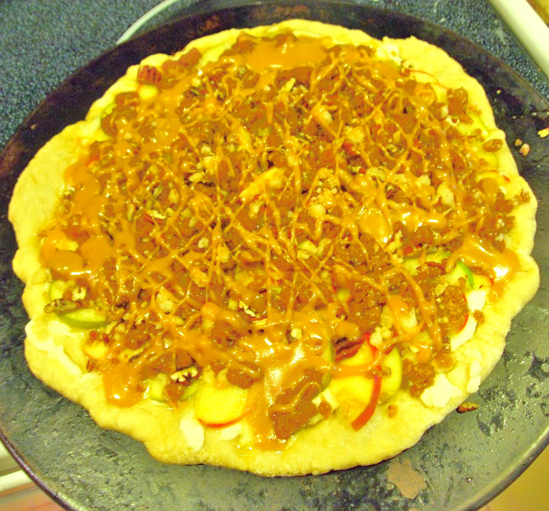 The Alchemist: The Ultimate Caramel Apple Pizza