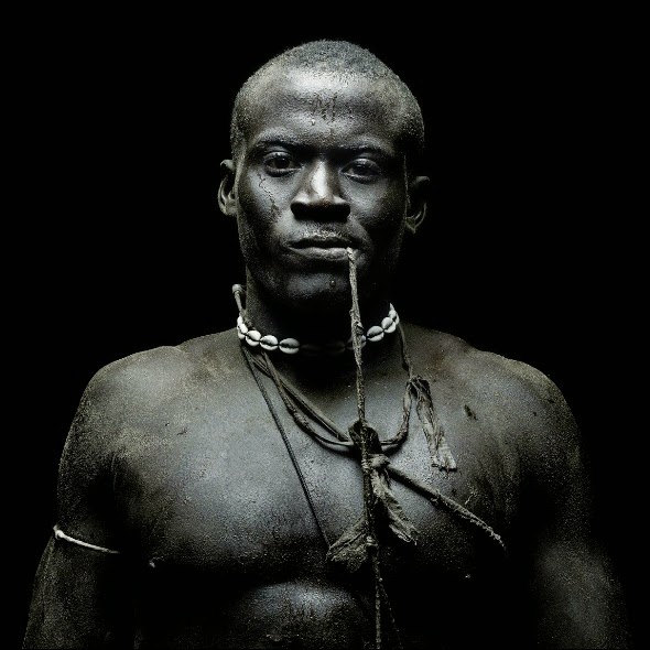 OLTRE IL MURO: ARTE e FOTOGRAFIA: DENIS ROUVRE | PHOTOGRAPHER