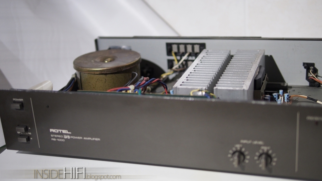 Inside Hi-Fi: Rotel RB-1000