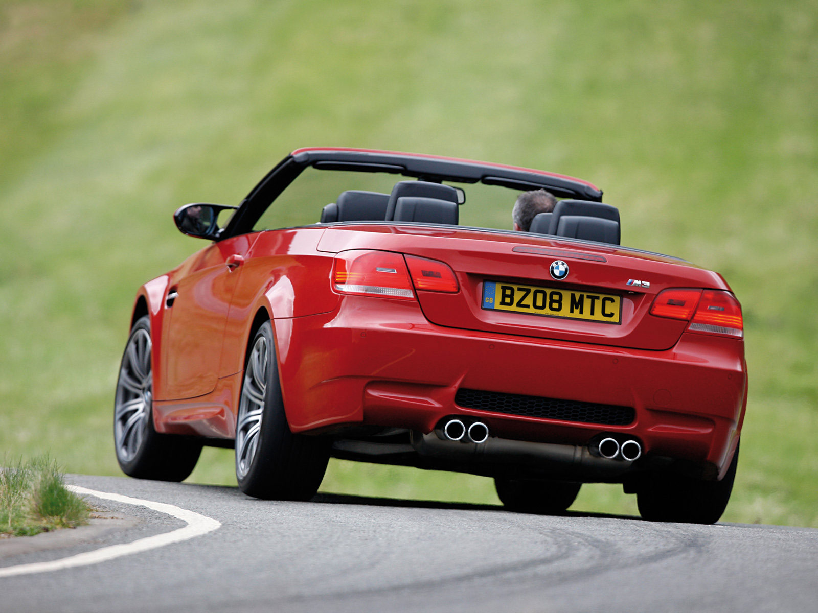 Gambar Mobil BMW M3 Convertible UK Version 2009