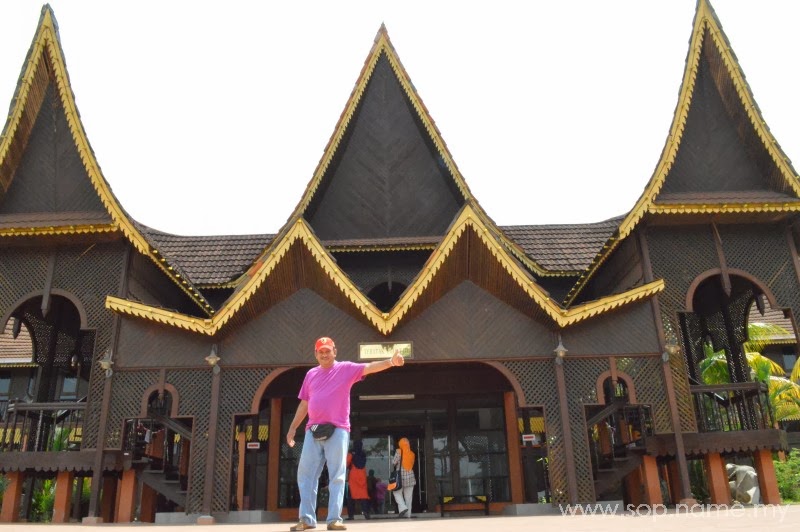 Muzium Negeri dan Muzium Lukut, Negeri Sembilan - SOP.NAME.MY