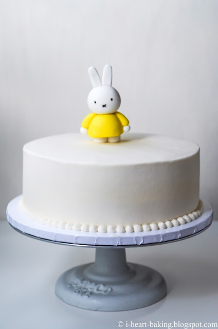 i heart baking!: miffy first birthday cake with handmade fondant miffy ...