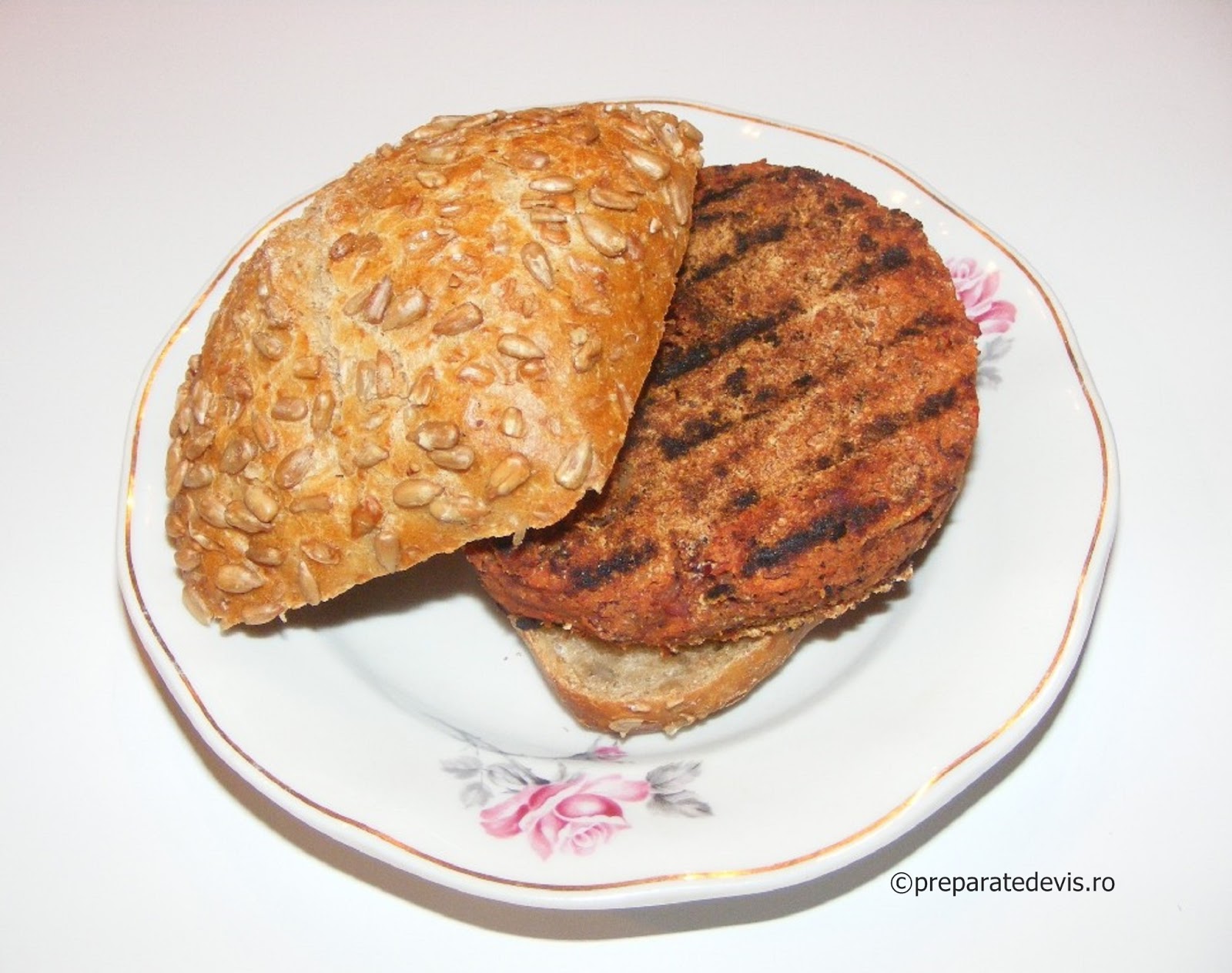 Burgeri din fasole | Preparatedevis.ro