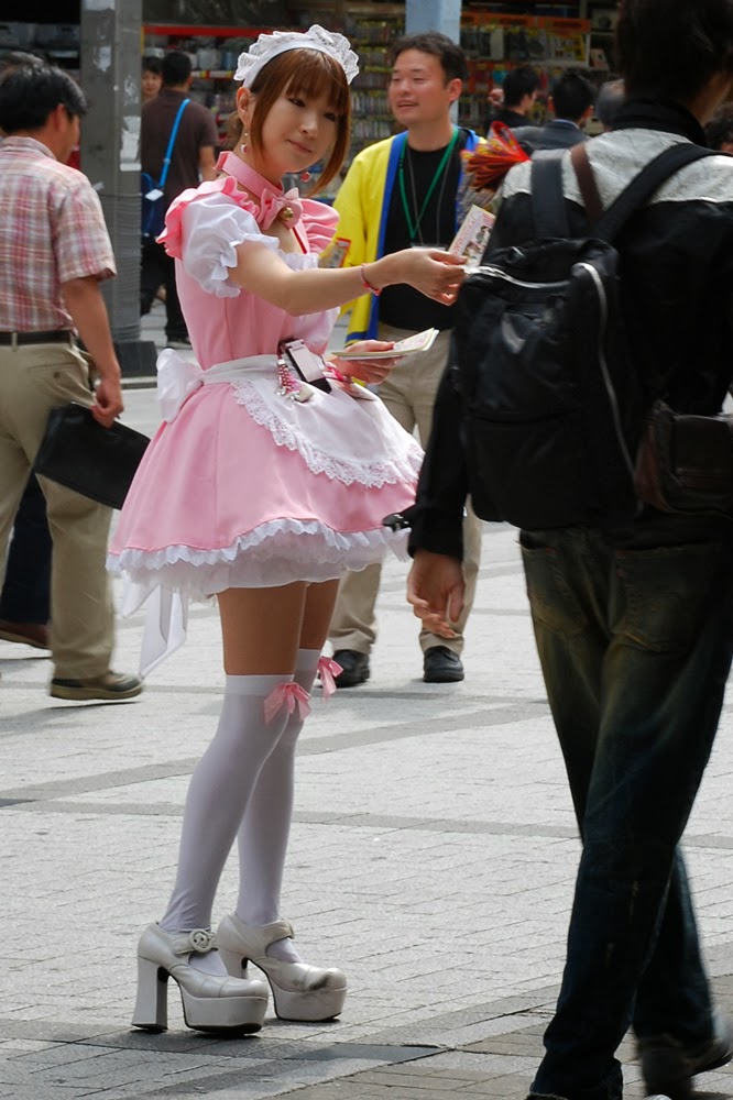 Cosplay Asie: Les Maid Cafés d’Akihabara à Tokyo