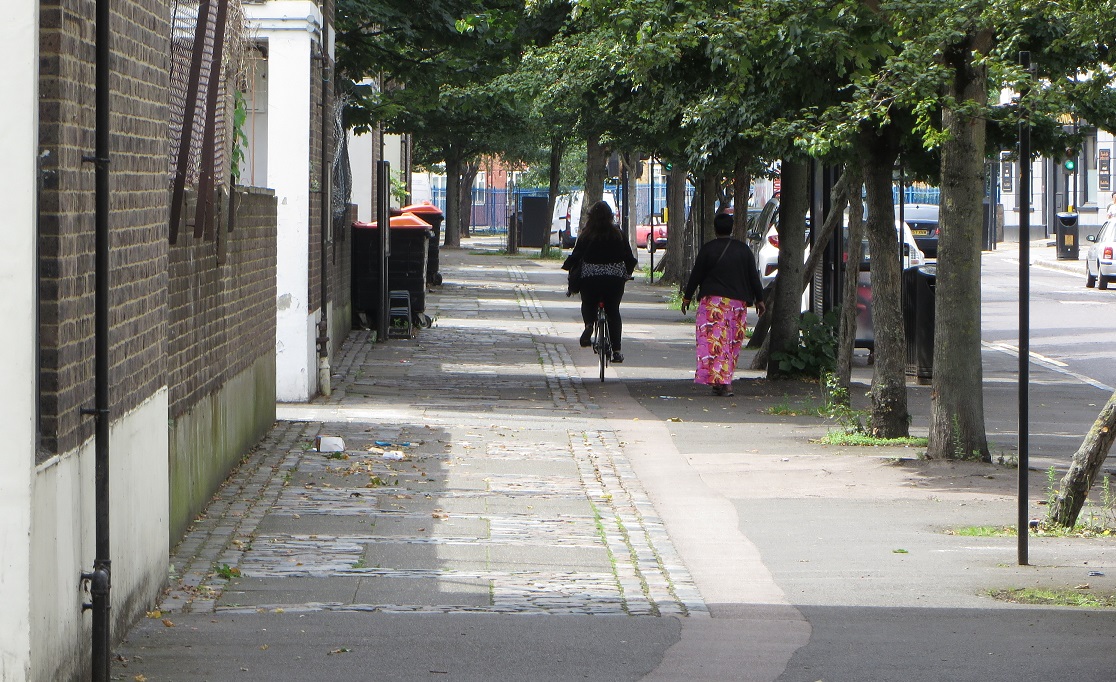 Hackney cyclist: Wick Road: Round Two