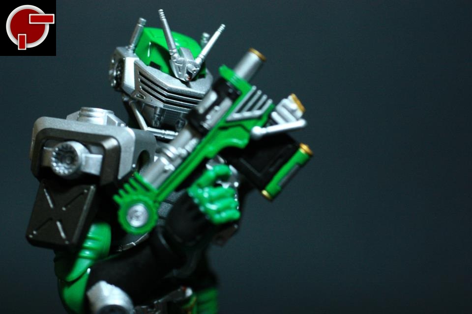Firestarter's Blog: Toy Review: S.H. Figuarts Kamen Rider Zolda