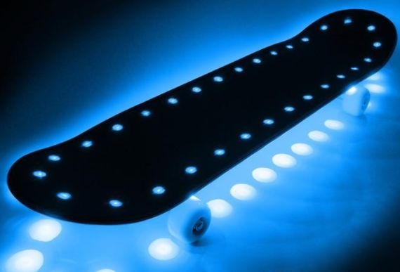 Really cool gadget - skateboard with LED lights