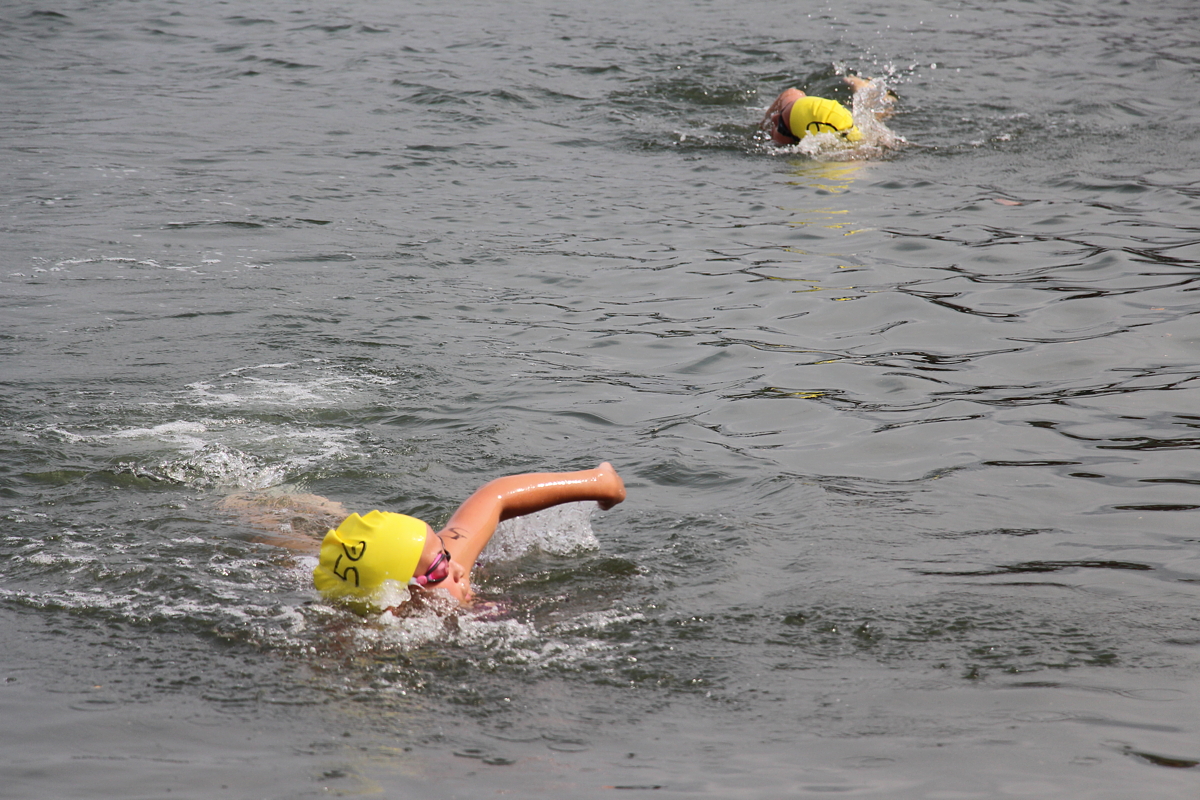 Fiestas | El primer winnerman en la ría registra la participación de ...