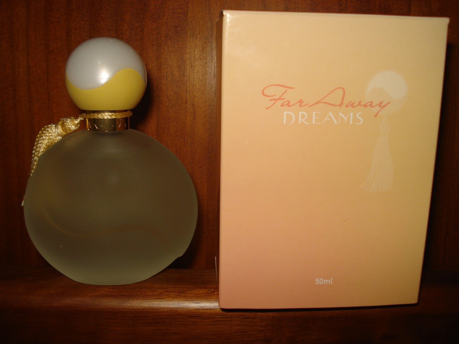 Anos 70 e 80 Blog Paula Fagundes: Perfumes Antigos da Avon