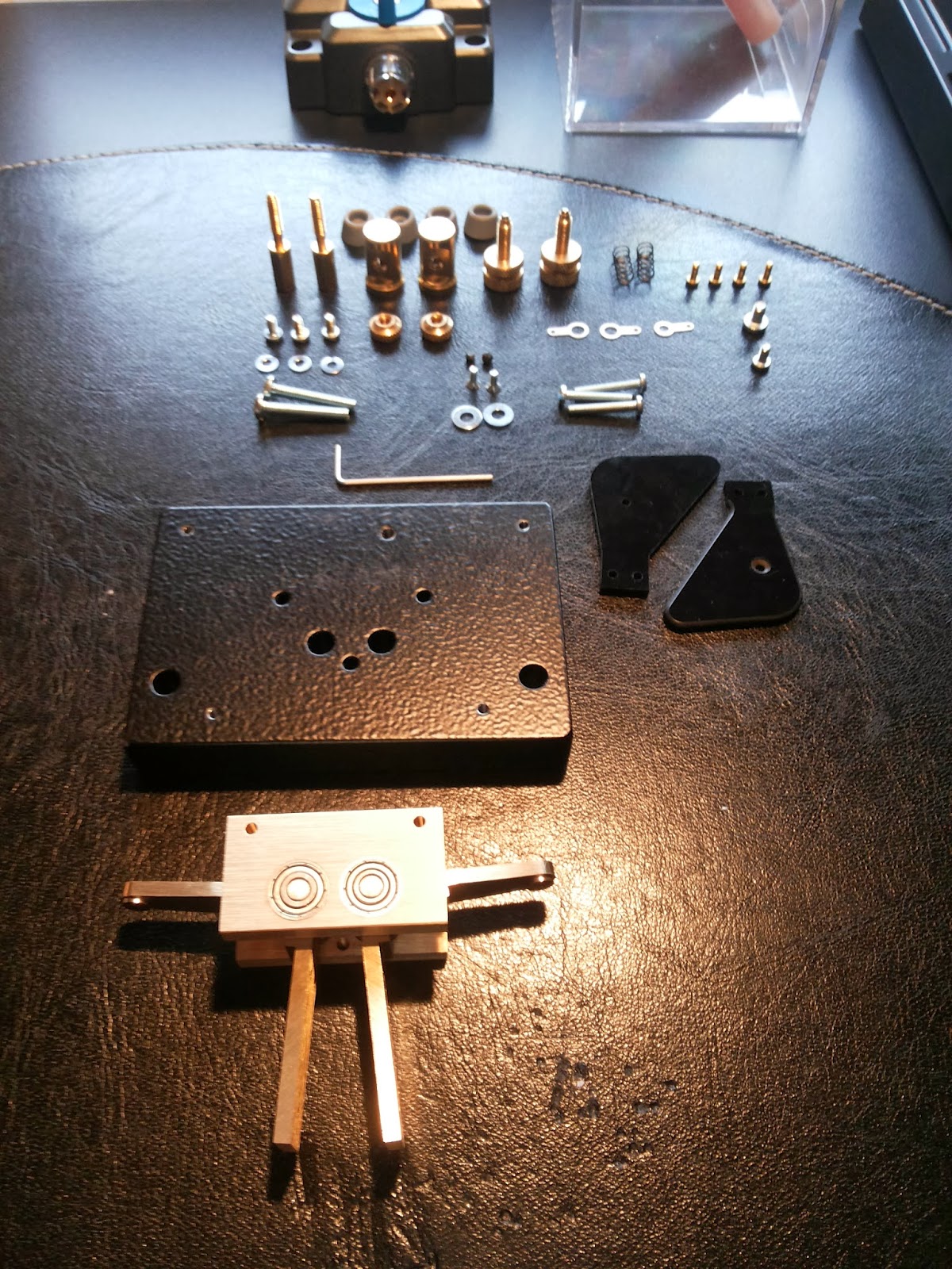 Counting Radios: Morse Keys - The LTA CRIO and the Kent Twin Paddle