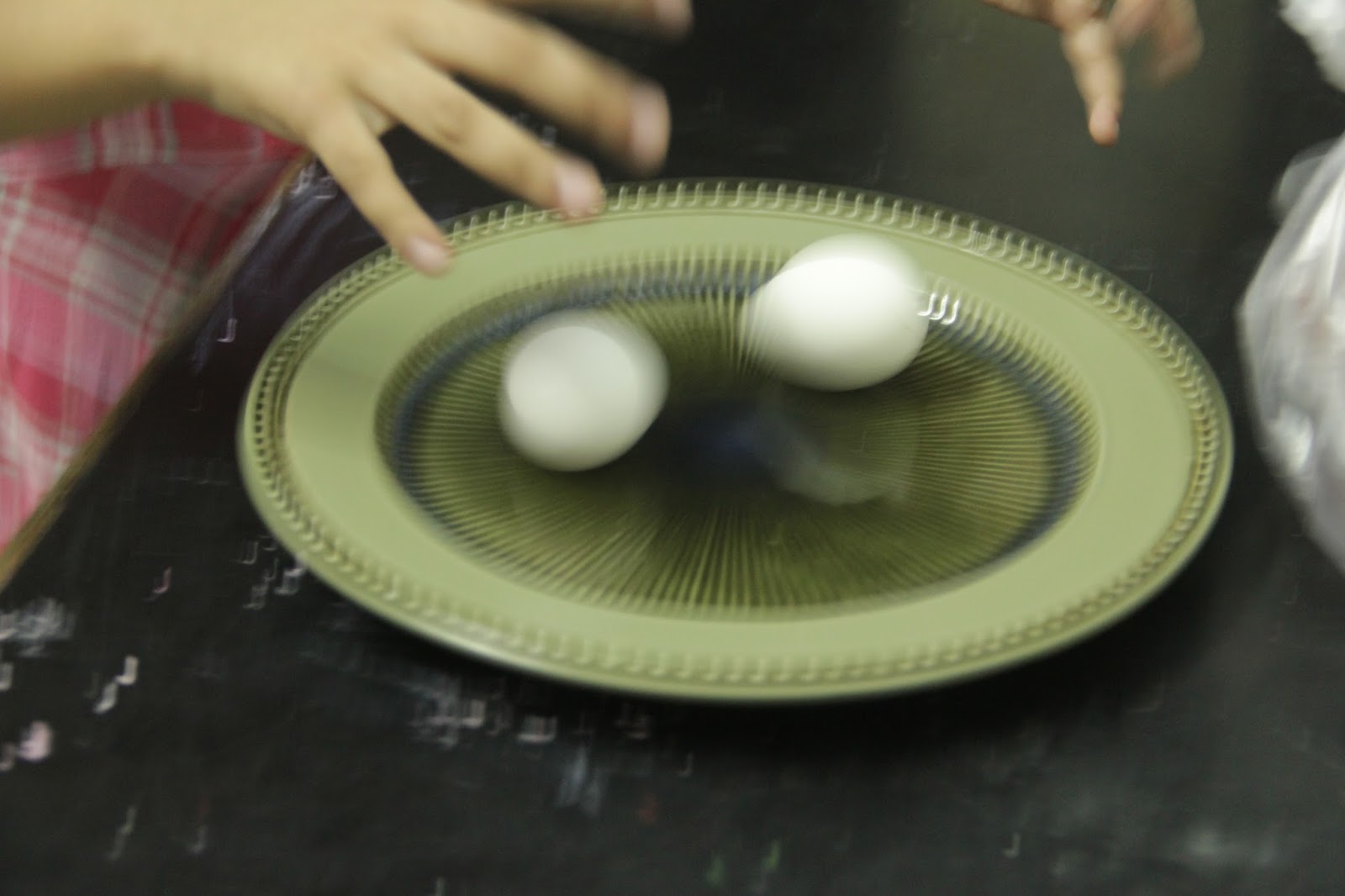JOYRIDE WITH MIRAL: Fun Science experiment with Eggs