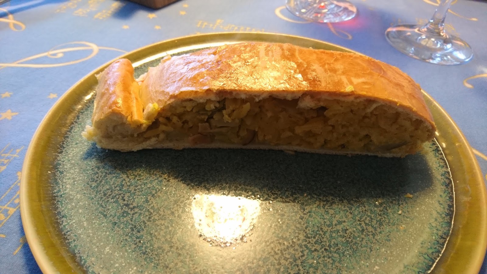 Kitchen of Kiki: Pirog with rice, ham, cheese, egg and mushrooms