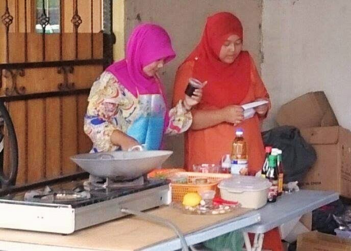 SOS AZAD... Sungguh lazat!