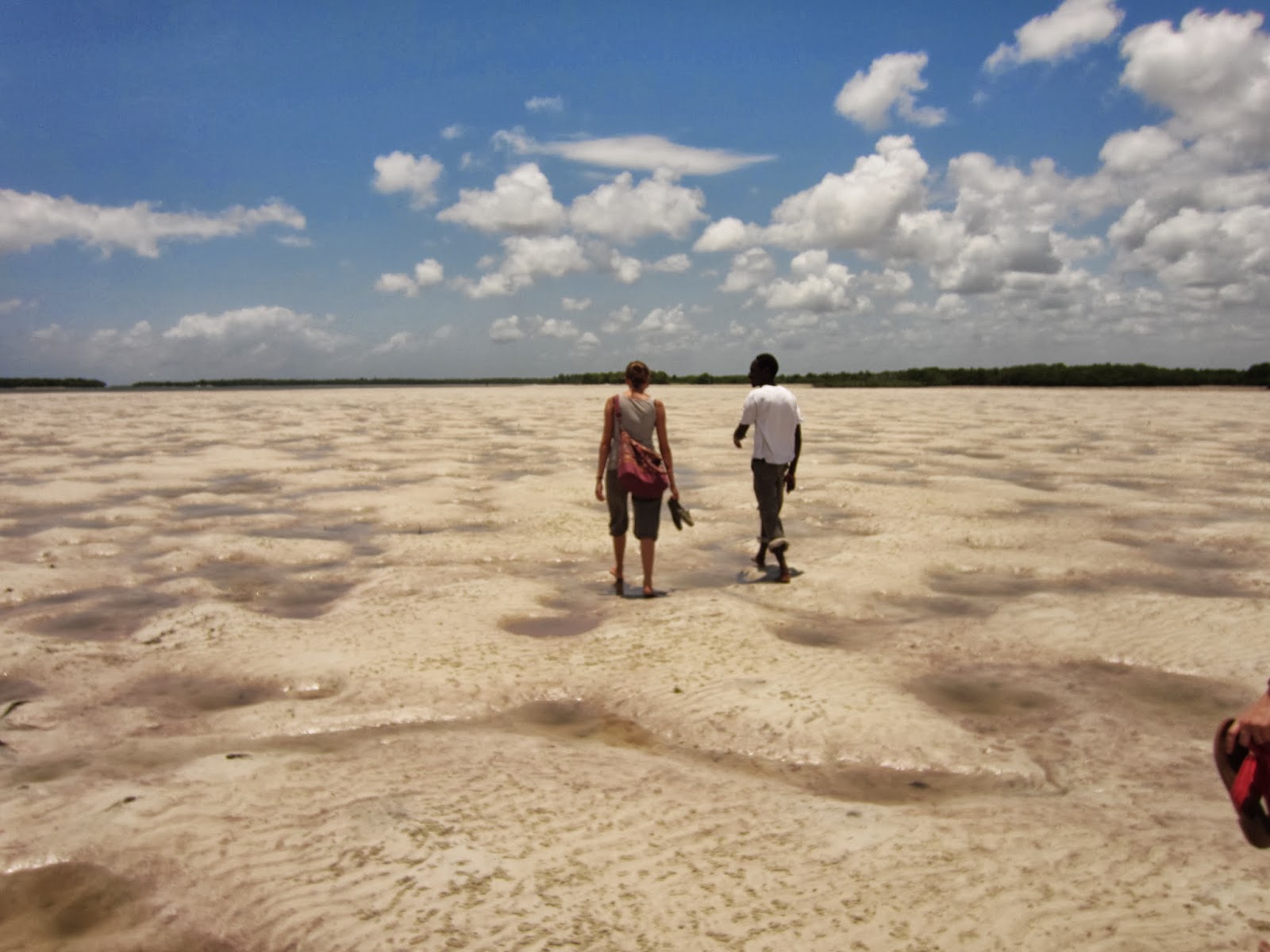 Miri und Marie in Kenia