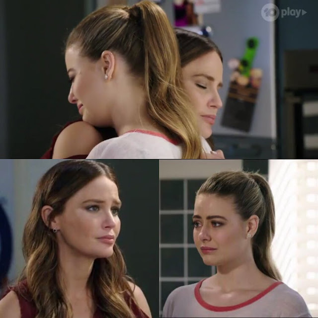 Yo Soy: Neighbours - Chloe & Elly